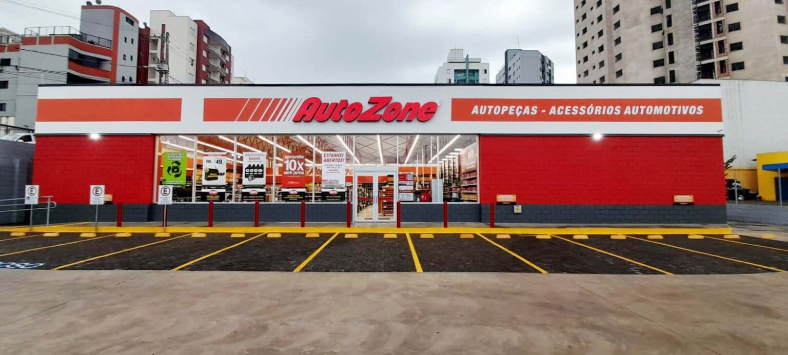 AutoZone Expande no Brasil e Abre Vagas de Emprego